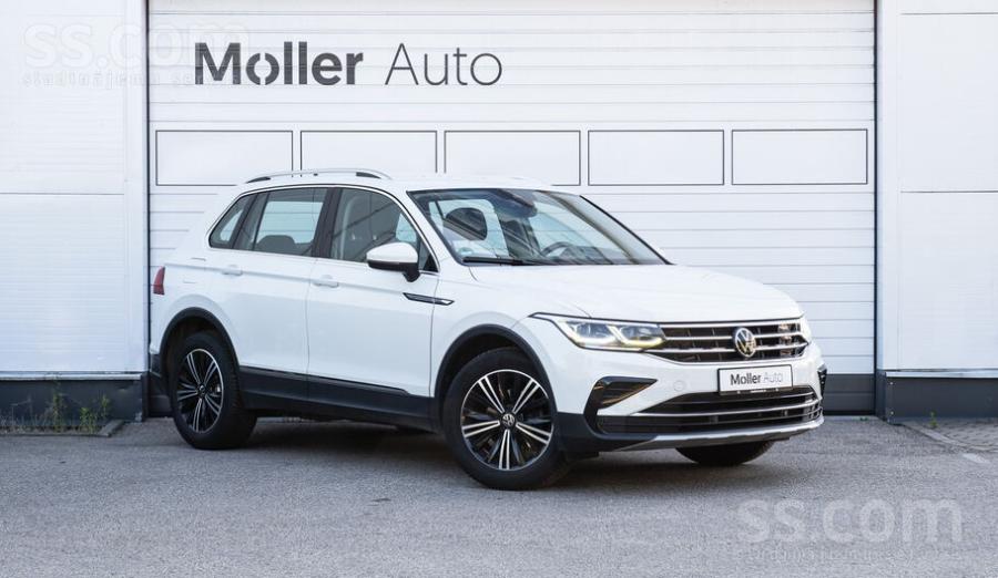 White Volkswagen Tiguan 2022 in Riga, with an engine capacity of 1.50 L and mileage of 113 thousand km for 26350 €, photo 2 on AUTOMOTO.COM.LV
