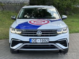 Balts Volkswagen Tiguan 2022 Rīga, ar dzinēja tilpumu 1.50 L un nobraukumu 87 tūkst. km par 26950 €, foto 2 vietnē AUTOMOTO.COM.LV
