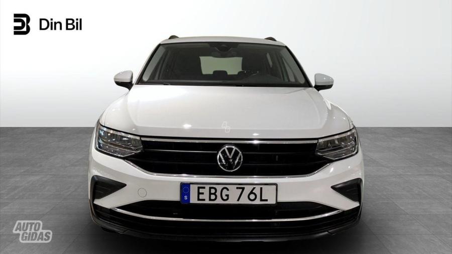 Balts Volkswagen Tiguan 2022 Kauņa, ar dzinēja tilpumu 0.00 L un nobraukumu 26 tūkst. km par 30404 €, foto 4 vietnē AUTOMOTO.COM.LV
