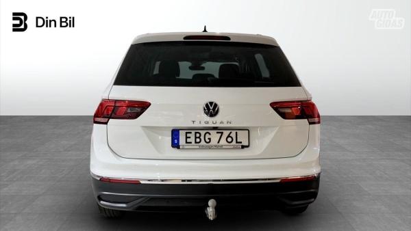 White Volkswagen Tiguan 2022 in Kaunas, with an engine capacity of 0.00 L and mileage of 26 thousand km for 30404 €, photo 5 on AUTOMOTO.COM.LV