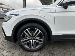 Balts Volkswagen Tiguan 2022 Kauņa, ar dzinēja tilpumu 1.40 L un nobraukumu 54 tūkst. km par 31946 €, foto 9 vietnē AUTOMOTO.COM.LV