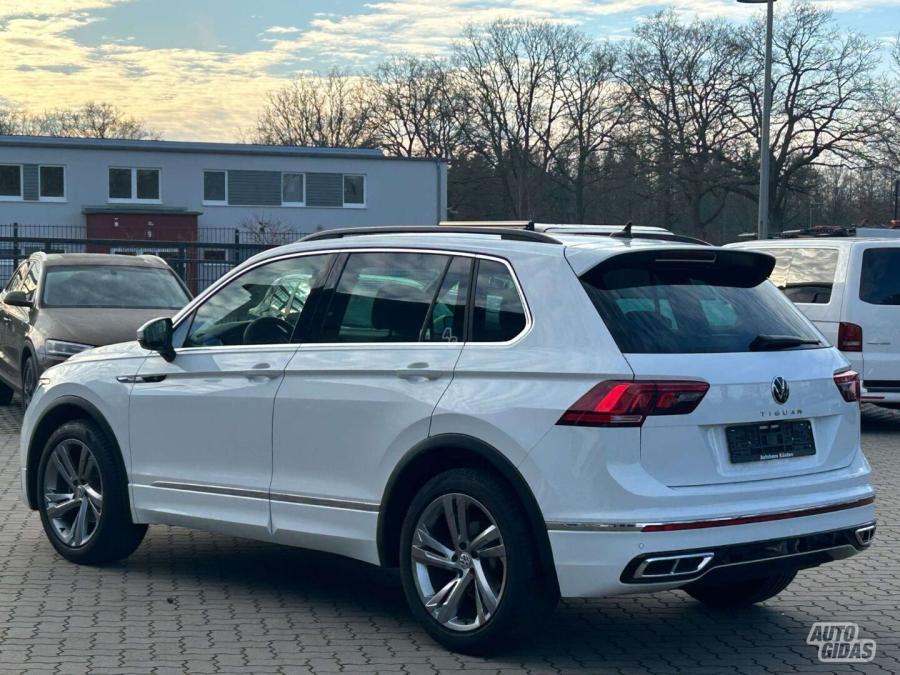 Balts Volkswagen Tiguan 2022 Kauņa, ar dzinēja tilpumu 1.50 L un nobraukumu 31 tūkst. km par 32674 €, foto 3 vietnē AUTOMOTO.COM.LV