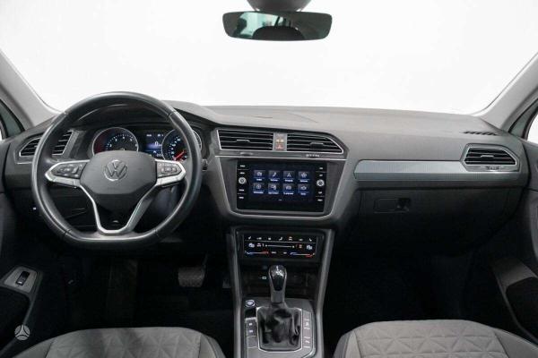 Balts Volkswagen Tiguan 2022 Viļņa, ar dzinēja tilpumu 1.50 L un nobraukumu 49 tūkst. km par 24650 €, foto 9 vietnē AUTOMOTO.COM.LV