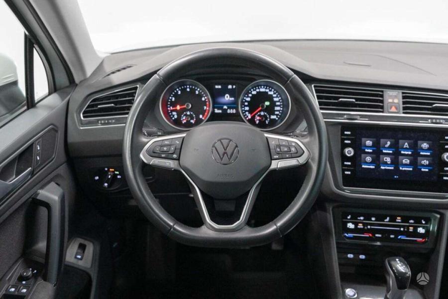 Balts Volkswagen Tiguan 2022 Viļņa, ar dzinēja tilpumu 1.50 L un nobraukumu 49 tūkst. km par 24650 €, foto 11 vietnē AUTOMOTO.COM.LV