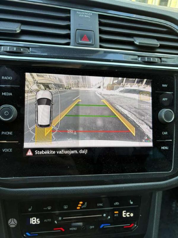 White Volkswagen Tiguan 2022 in Vilnius, with an engine capacity of 1.40 L and mileage of 83 thousand km for 29350 €, photo 11 on AUTOMOTO.COM.LV