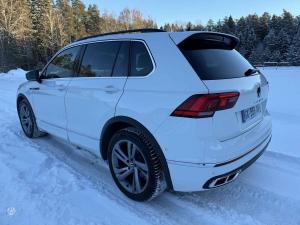 Balts Volkswagen Tiguan 2022 Tauragė, ar dzinēja tilpumu 1.97 L un nobraukumu 141 tūkst. km par 26600 €, foto 5 vietnē AUTOMOTO.COM.LV