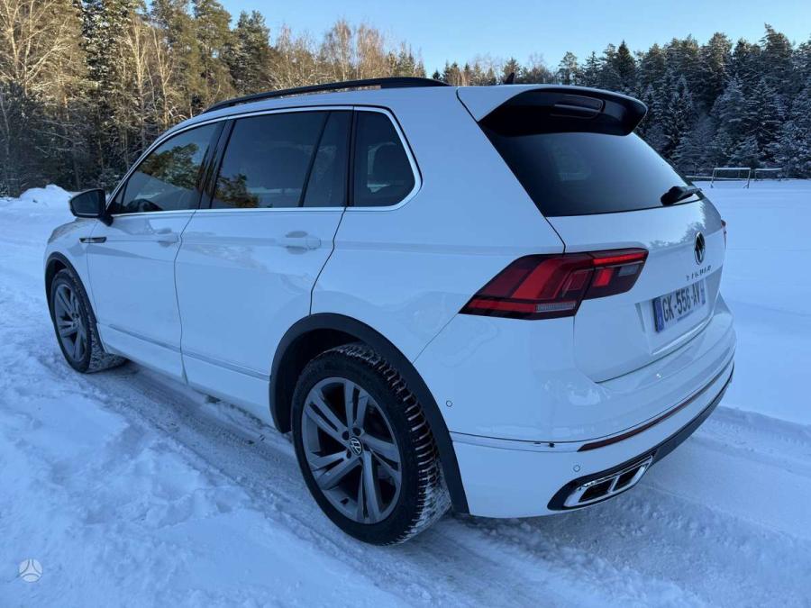 Balts Volkswagen Tiguan 2022 Tauragė, ar dzinēja tilpumu 1.97 L un nobraukumu 141 tūkst. km par 26600 €, foto 5 vietnē AUTOMOTO.COM.LV