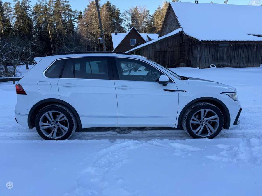 Balts Volkswagen Tiguan 2022 Tauragė, ar dzinēja tilpumu 1.97 L un nobraukumu 141 tūkst. km par 26600 €, foto 10 vietnē AUTOMOTO.COM.LV