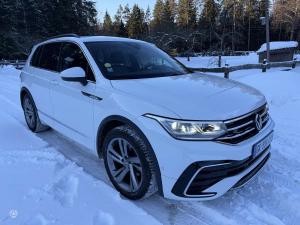 Balts Volkswagen Tiguan 2022 Tauragė, ar dzinēja tilpumu 1.97 L un nobraukumu 141 tūkst. km par 26600 €, foto 11 vietnē AUTOMOTO.COM.LV
