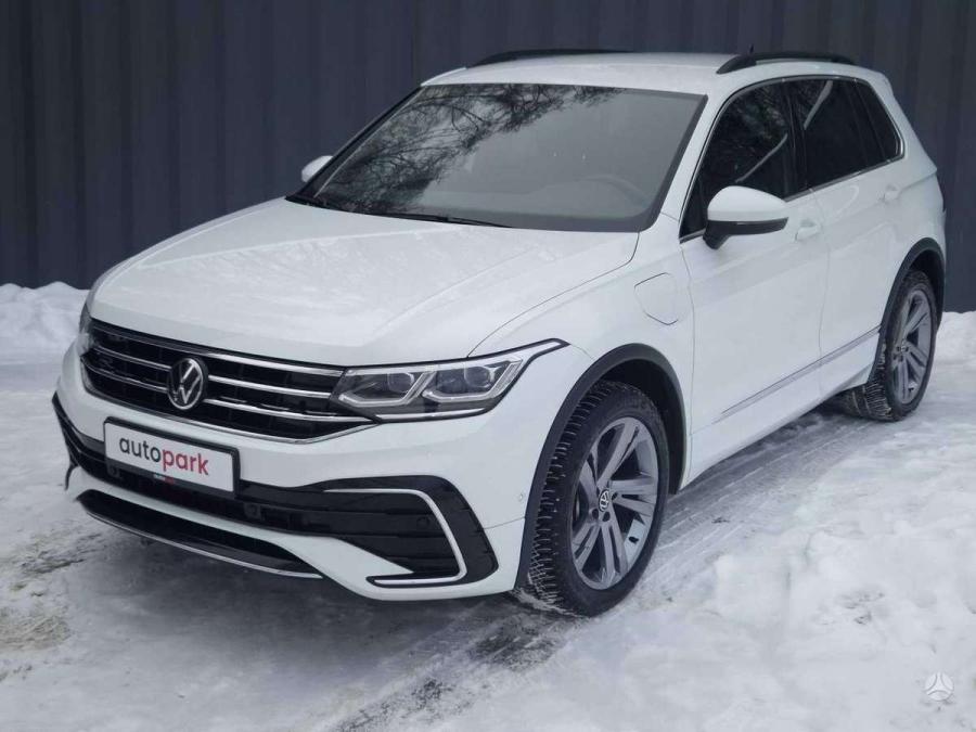 Balts Volkswagen Tiguan 2022 Viļņa, ar dzinēja tilpumu 1.40 L un nobraukumu 83 tūkst. km par 27900 €, foto 1 vietnē AUTOMOTO.COM.LV