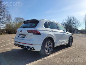 Balts Volkswagen Tiguan 2022 Rīga, ar dzinēja tilpumu 2.00 L un nobraukumu 60 tūkst. km par 29800 €, foto 5 vietnē AUTOMOTO.COM.LV