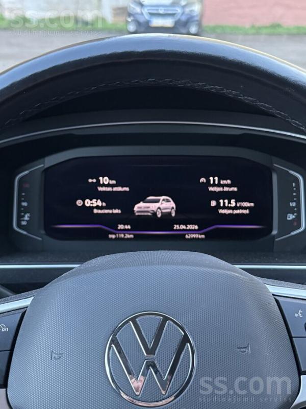 Balts Volkswagen Tiguan 2022 Rīga, ar dzinēja tilpumu 2.00 L un nobraukumu 64 tūkst. km par 28500 €, foto 10 vietnē AUTOMOTO.COM.LV