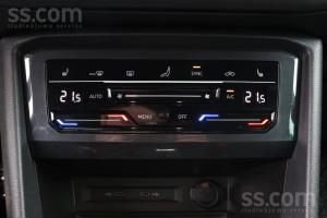 Balts Volkswagen Tiguan 2022 Rīga, ar dzinēja tilpumu 1.50 L un nobraukumu 167 tūkst. km par 23000 €, foto 14 vietnē AUTOMOTO.COM.LV