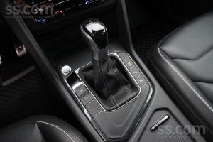 Balts Volkswagen Tiguan 2022 Rīga, ar dzinēja tilpumu 1.50 L un nobraukumu 167 tūkst. km par 23000 €, foto 25 vietnē AUTOMOTO.COM.LV