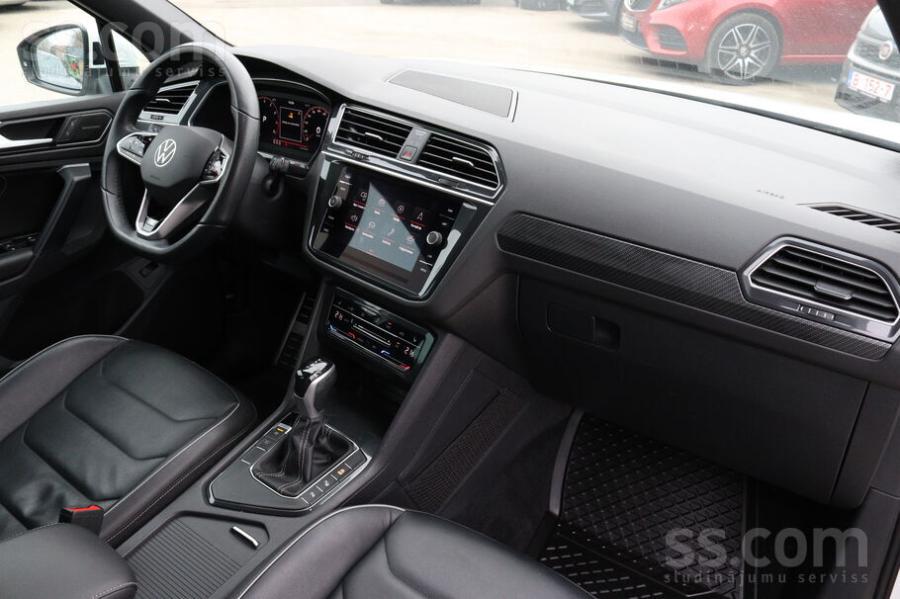 Balts Volkswagen Tiguan 2022 Rīga, ar dzinēja tilpumu 1.50 L un nobraukumu 167 tūkst. km par 23000 €, foto 29 vietnē AUTOMOTO.COM.LV