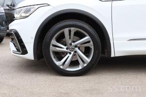 Balts Volkswagen Tiguan 2022 Rīga, ar dzinēja tilpumu 1.50 L un nobraukumu 167 tūkst. km par 23000 €, foto 34 vietnē AUTOMOTO.COM.LV