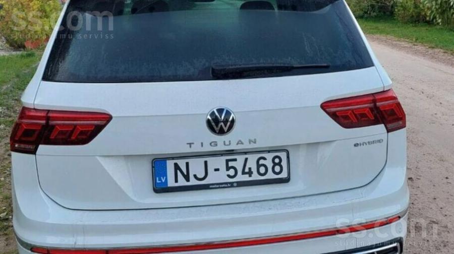 Balts Volkswagen Tiguan 2022 Rīga, ar dzinēja tilpumu 1.40 L un nobraukumu 52 tūkst. km par 28500 €, foto 5 vietnē AUTOMOTO.COM.LV