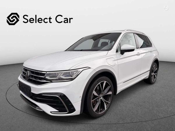 White Volkswagen Tiguan 2022 in Vilnius, with an engine capacity of 1.40 L and mileage of 145 thousand km for 25750 €, photo 1 on AUTOMOTO.COM.LV