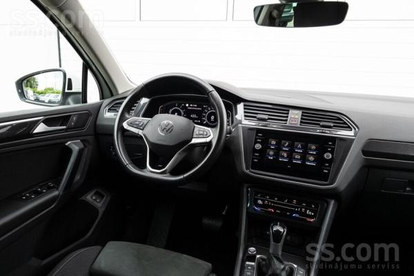Balts Volkswagen Tiguan 2022 Rīga, ar dzinēja tilpumu 1.40 L un nobraukumu 81 tūkst. km par 24950 €, foto 10 vietnē AUTOMOTO.COM.LV