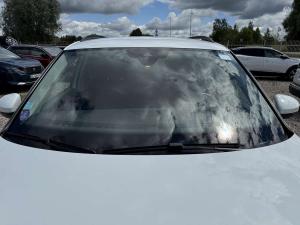 White Volkswagen Tiguan 2022 in Marijampole, with an engine capacity of 1.50 L and mileage of 164 thousand km for 19596 €, photo 12 on AUTOMOTO.COM.LV