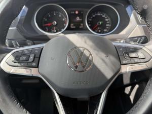 White Volkswagen Tiguan 2022 in Marijampole, with an engine capacity of 1.50 L and mileage of 164 thousand km for 19596 €, photo 41 on AUTOMOTO.COM.LV