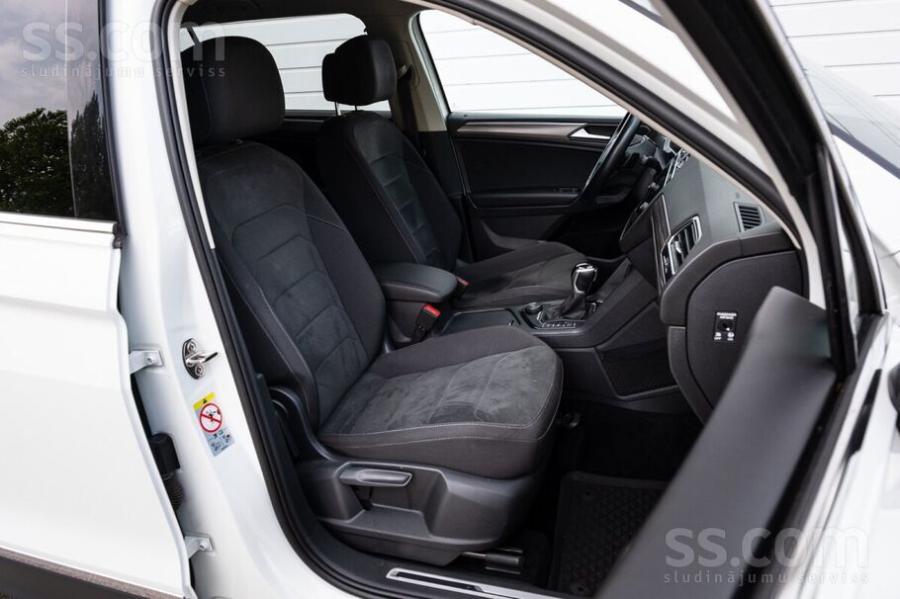 Balts Volkswagen Tiguan 2022 Rīga, ar dzinēja tilpumu 2.00 L un nobraukumu 74 tūkst. km par 29950 €, foto 7 vietnē AUTOMOTO.COM.LV