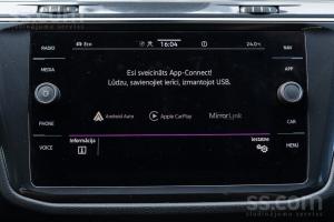 Balts Volkswagen Tiguan 2022 Rīga, ar dzinēja tilpumu 2.00 L un nobraukumu 74 tūkst. km par 29950 €, foto 12 vietnē AUTOMOTO.COM.LV
