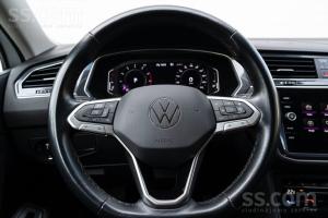 Balts Volkswagen Tiguan 2022 Rīga, ar dzinēja tilpumu 2.00 L un nobraukumu 74 tūkst. km par 29950 €, foto 24 vietnē AUTOMOTO.COM.LV