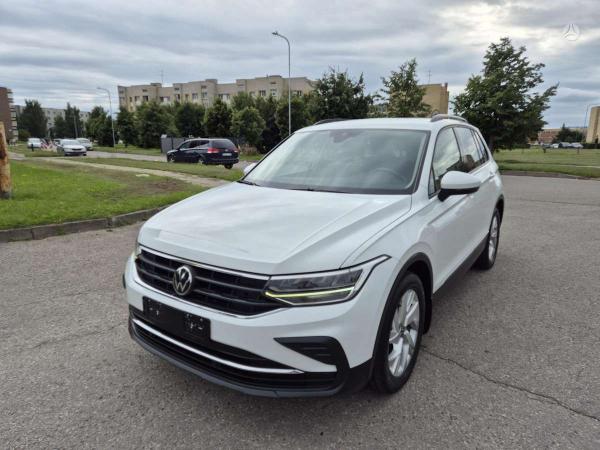 Balts Volkswagen Tiguan 2022 Panevēža, ar dzinēja tilpumu 1.50 L un nobraukumu 336 tūkst. km par 14600 €, foto 1 vietnē AUTOMOTO.COM.LV