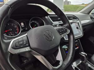 White Volkswagen Tiguan 2022 in Panevezys, with an engine capacity of 1.50 L and mileage of 336 thousand km for 14600 €, photo 15 on AUTOMOTO.COM.LV