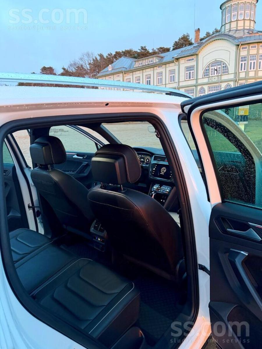White Volkswagen Tiguan 2022 in Jurmala, with an engine capacity of 1.40 L and mileage of 80 thousand km for 27700 €, photo 11 on AUTOMOTO.COM.LV