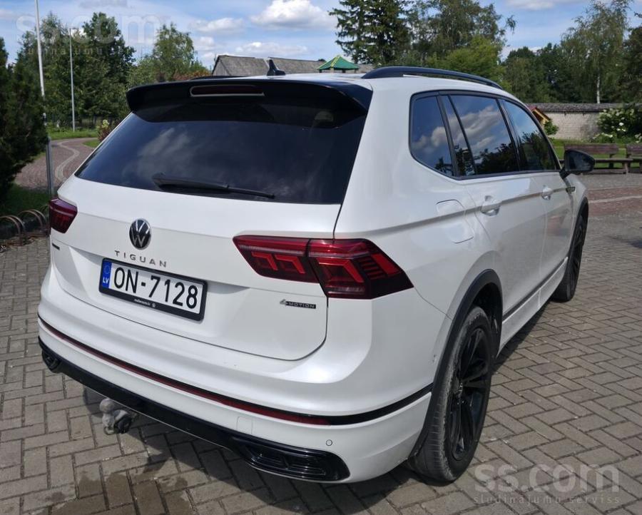 Balts Volkswagen Tiguan 2022 Kuldīga, ar dzinēja tilpumu 2.00 L un nobraukumu 72 tūkst. km par 32000 €, foto 8 vietnē AUTOMOTO.COM.LV