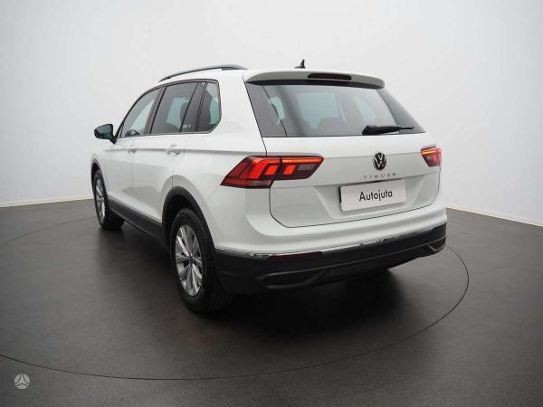Balts Volkswagen Tiguan 2022 Viļņa, ar dzinēja tilpumu 1.97 L un nobraukumu 141 tūkst. km par 20000 €, foto 7 vietnē AUTOMOTO.COM.LV
