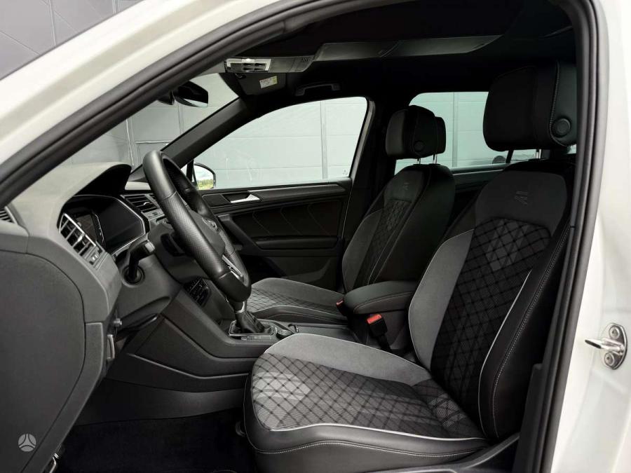 Balts Volkswagen Tiguan 2022 Šauļi, ar dzinēja tilpumu 1.98 L un nobraukumu 46 tūkst. km par 29900 €, foto 20 vietnē AUTOMOTO.COM.LV