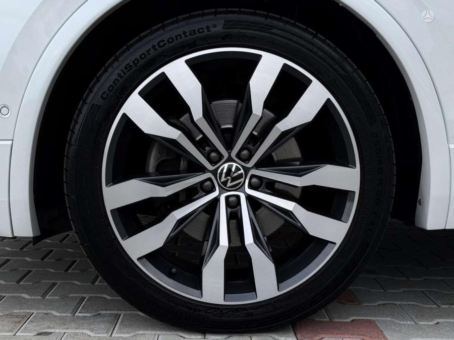 Balts Volkswagen Tiguan 2022 Šauļi, ar dzinēja tilpumu 1.98 L un nobraukumu 46 tūkst. km par 29900 €, foto 59 vietnē AUTOMOTO.COM.LV