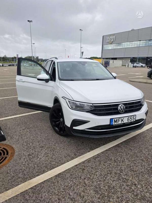 Balts Volkswagen Tiguan 2022 Viļņa, ar dzinēja tilpumu 1.50 L un nobraukumu 51 tūkst. km par 23900 €, foto 6 vietnē AUTOMOTO.COM.LV