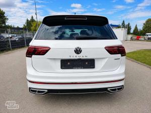 Balts Volkswagen Tiguan 2022 Pakruojis, ar dzinēja tilpumu 2.00 L un nobraukumu 240 tūkst. km par 22200 €, foto 5 vietnē AUTOMOTO.COM.LV