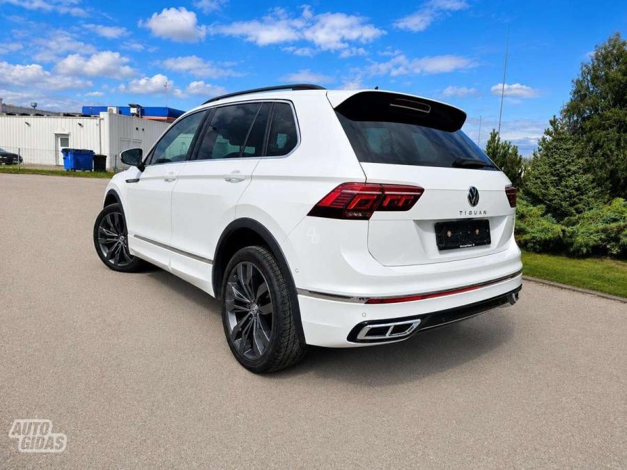 Balts Volkswagen Tiguan 2022 Pakruojis, ar dzinēja tilpumu 2.00 L un nobraukumu 240 tūkst. km par 22200 €, foto 6 vietnē AUTOMOTO.COM.LV