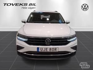 White Volkswagen Tiguan 2023 in Kaunas, with an engine capacity of 0.00 L and mileage of 25 thousand km for 32742 €, photo 6 on AUTOMOTO.COM.LV