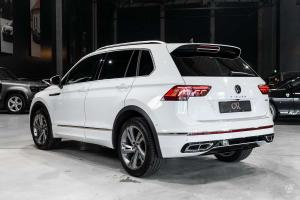 Balts Volkswagen Tiguan 2023 Rīga, ar dzinēja tilpumu 1.98 L un nobraukumu 120 tūkst. km par 31500 €, foto 7 vietnē AUTOMOTO.COM.LV