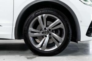 Balts Volkswagen Tiguan 2023 Rīga, ar dzinēja tilpumu 1.98 L un nobraukumu 120 tūkst. km par 31500 €, foto 8 vietnē AUTOMOTO.COM.LV