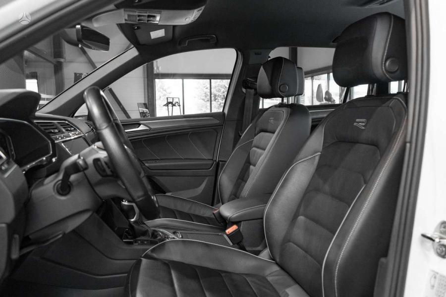Balts Volkswagen Tiguan 2023 Rīga, ar dzinēja tilpumu 1.98 L un nobraukumu 120 tūkst. km par 31500 €, foto 10 vietnē AUTOMOTO.COM.LV