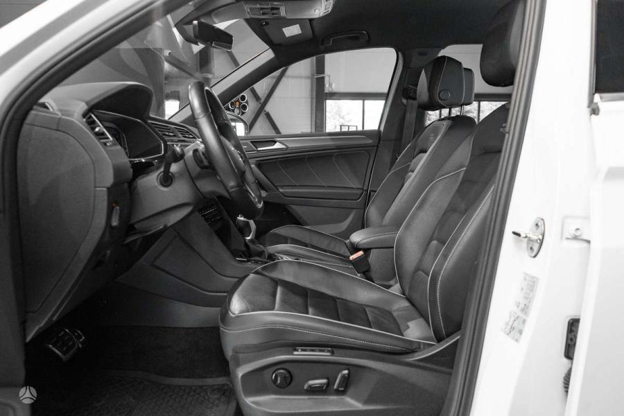 Balts Volkswagen Tiguan 2023 Rīga, ar dzinēja tilpumu 1.98 L un nobraukumu 120 tūkst. km par 31500 €, foto 11 vietnē AUTOMOTO.COM.LV