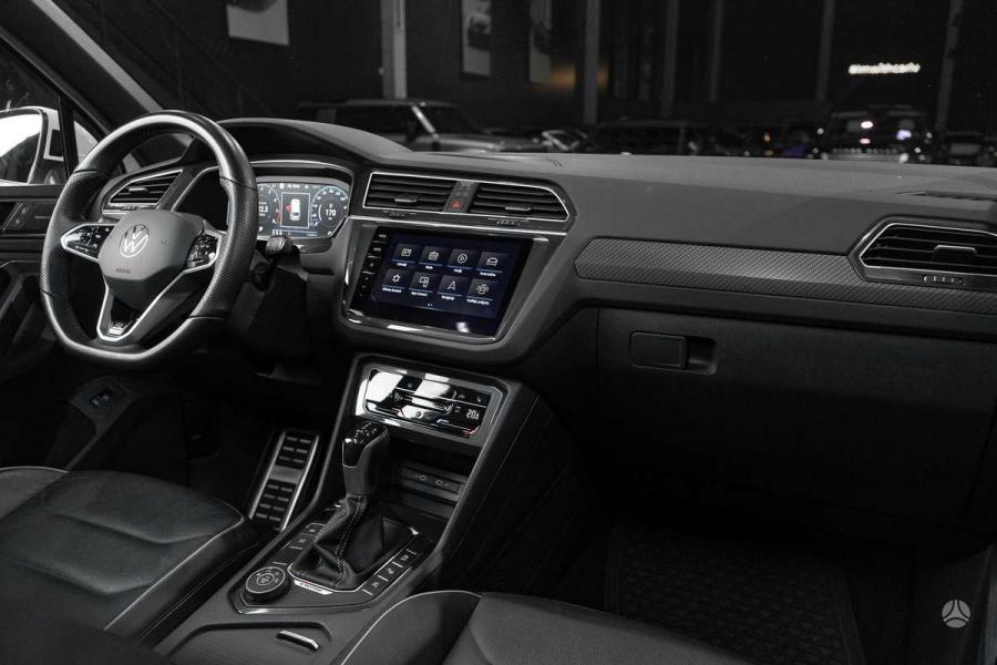Balts Volkswagen Tiguan 2023 Rīga, ar dzinēja tilpumu 1.98 L un nobraukumu 120 tūkst. km par 31500 €, foto 15 vietnē AUTOMOTO.COM.LV