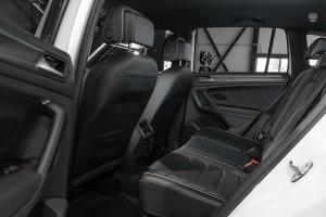 Balts Volkswagen Tiguan 2023 Rīga, ar dzinēja tilpumu 1.98 L un nobraukumu 120 tūkst. km par 31500 €, foto 16 vietnē AUTOMOTO.COM.LV