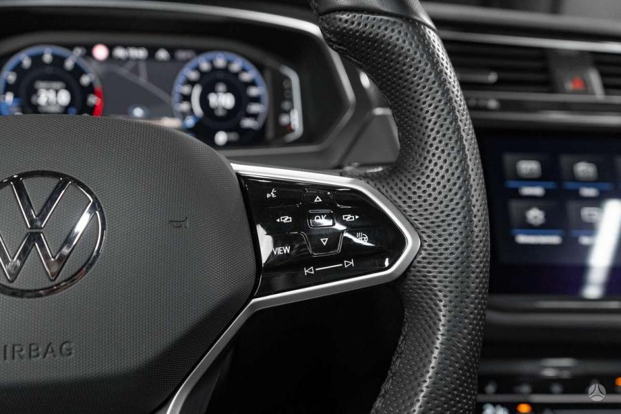 Balts Volkswagen Tiguan 2023 Rīga, ar dzinēja tilpumu 1.98 L un nobraukumu 120 tūkst. km par 31500 €, foto 28 vietnē AUTOMOTO.COM.LV
