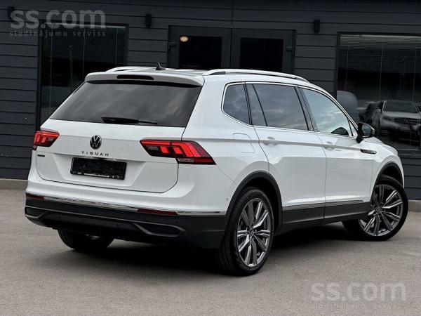 White Volkswagen Tiguan 2023 in Jelgava, with an engine capacity of 2.00 L and mileage of 170 thousand km for 24500 €, photo 4 on AUTOMOTO.COM.LV
