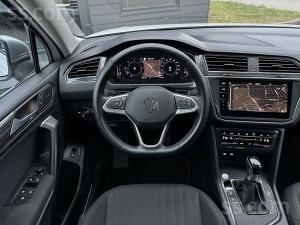 Balts Volkswagen Tiguan 2023 Jelgava, ar dzinēja tilpumu 2.00 L un nobraukumu 170 tūkst. km par 24500 €, foto 8 vietnē AUTOMOTO.COM.LV