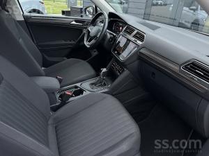 Balts Volkswagen Tiguan 2023 Jelgava, ar dzinēja tilpumu 2.00 L un nobraukumu 170 tūkst. km par 24500 €, foto 9 vietnē AUTOMOTO.COM.LV