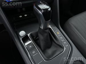 Balts Volkswagen Tiguan 2023 Jelgava, ar dzinēja tilpumu 2.00 L un nobraukumu 170 tūkst. km par 24500 €, foto 13 vietnē AUTOMOTO.COM.LV